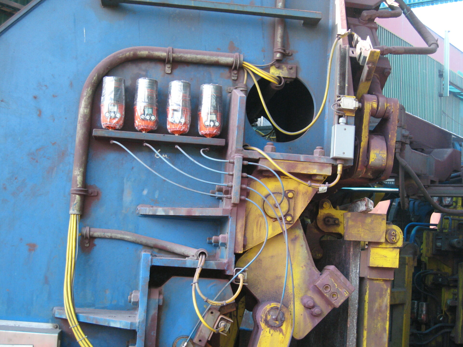 G-LUBE EM - high pressure lubrication systems - Gruetzner